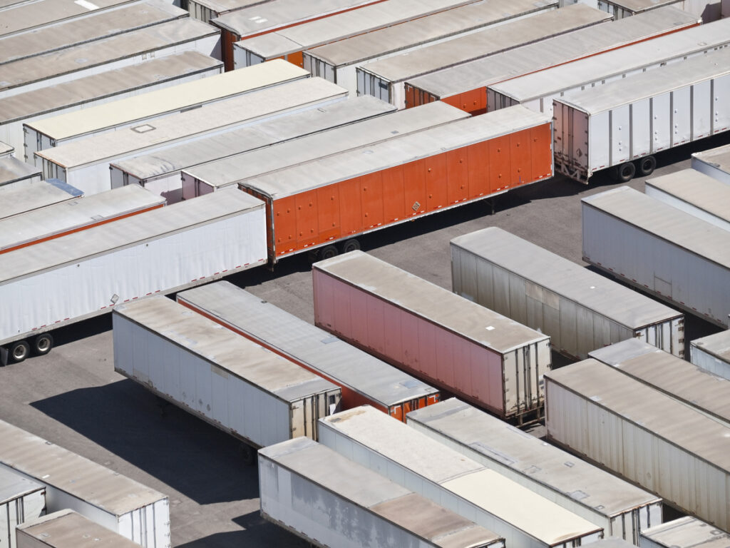 Yard Management: Utilize Smart Trailer Technology